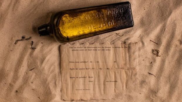 Message in a bottle - The Mariners' Museum and Park